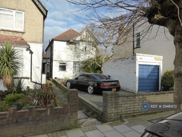 2 bedroom maisonette to rent