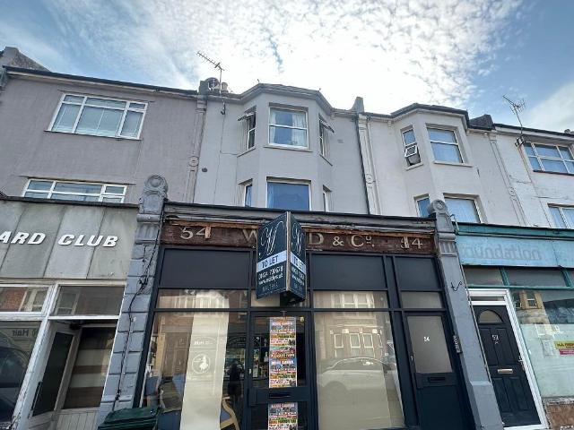 2 bedroom maisonette to rent