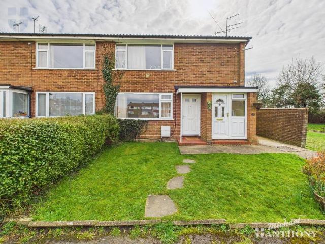 2 bedroom maisonette to rent