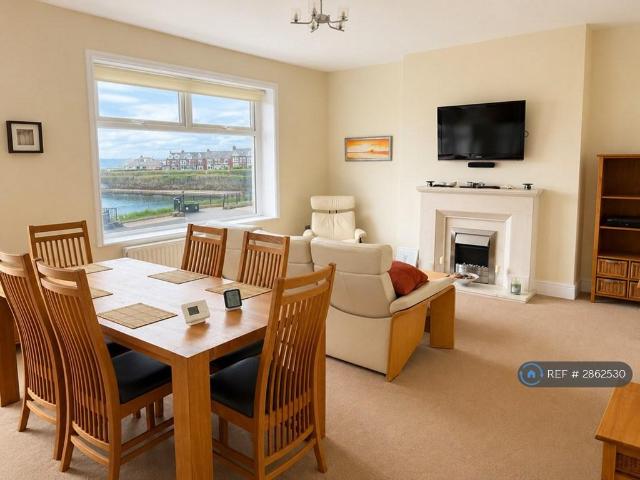 2 bedroom maisonette to rent