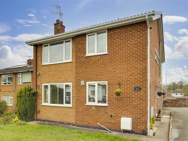 2 bedroom maisonette to rent