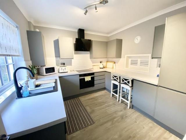 2 bedroom maisonette to rent