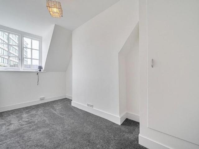 2 bedroom maisonette to rent