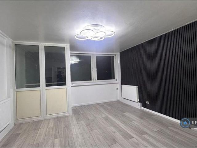 2 bedroom maisonette to rent