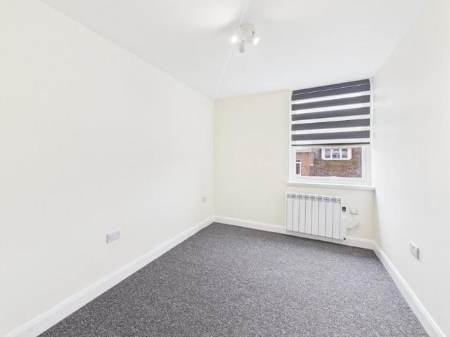 2 bedroom maisonette to rent