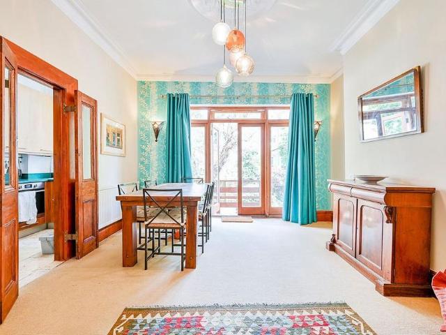 2 bedroom maisonette to rent