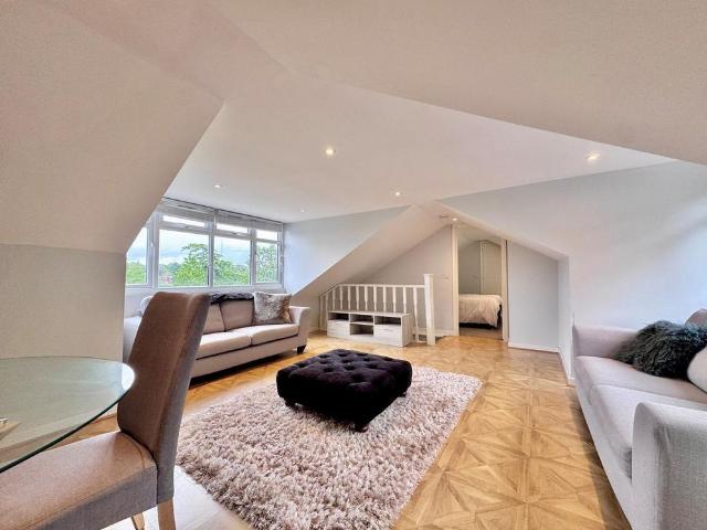 2 bedroom maisonette to rent