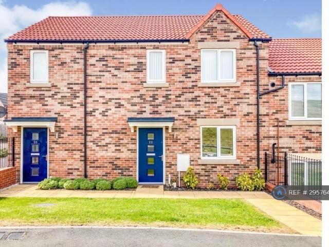 2 bedroom maisonette to rent