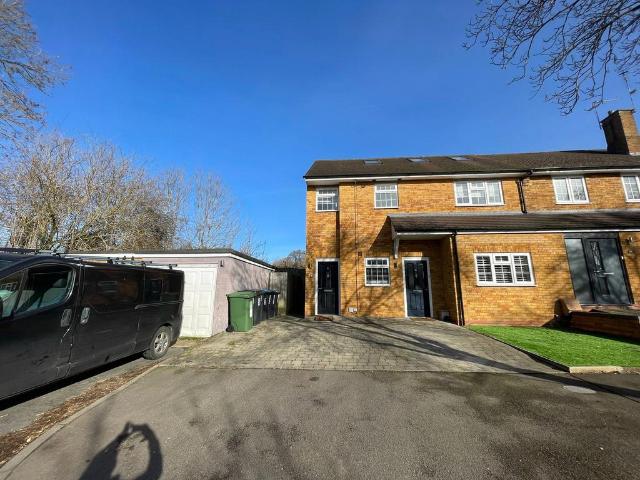 2 bedroom maisonette to rent