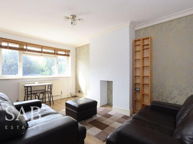 2 bedroom maisonette to rent