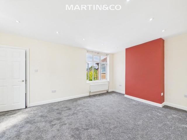 2 bedroom maisonette to rent