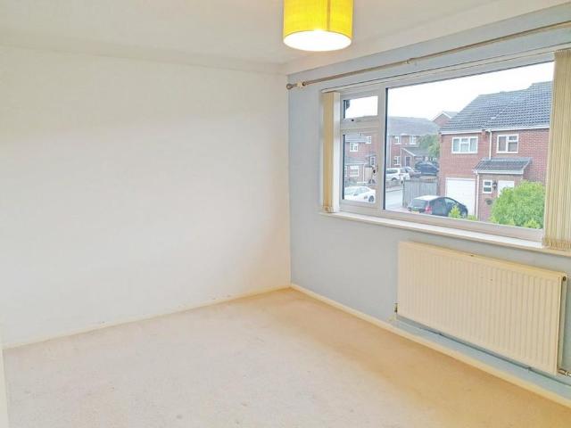2 bedroom maisonette to rent