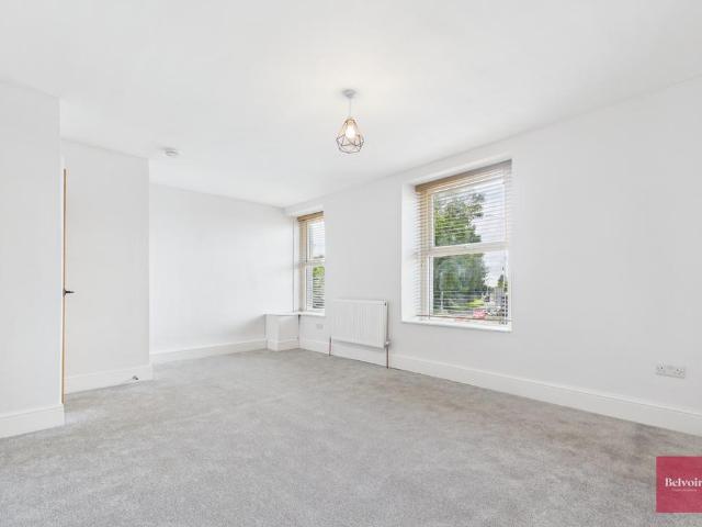 2 bedroom maisonette to rent