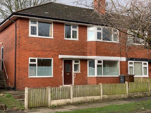 2 bedroom maisonette to rent