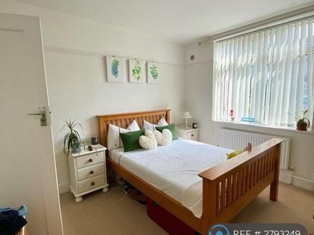 2 bedroom maisonette to rent