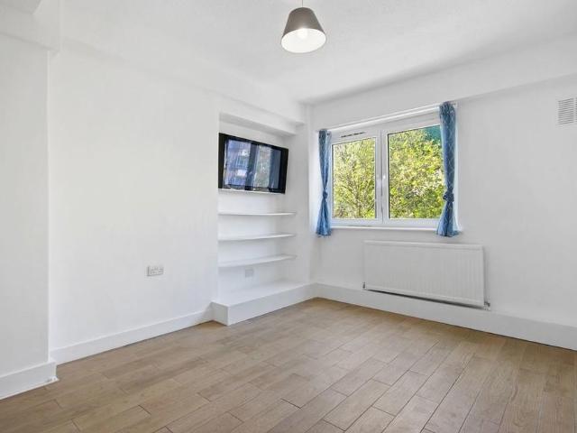 2 bedroom maisonette to rent