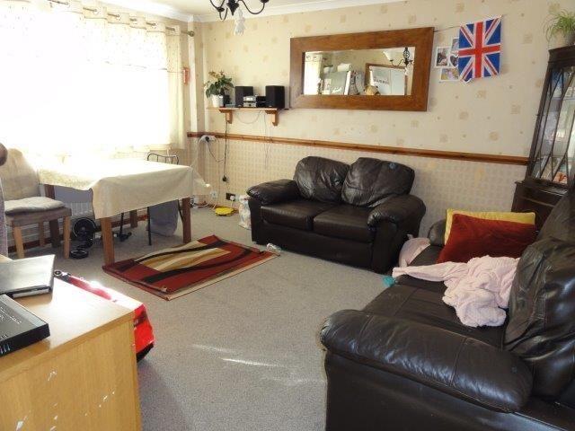 2 bedroom maisonette to rent