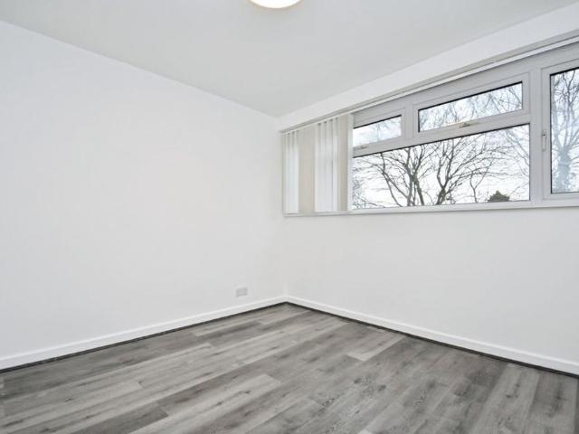 2 bedroom maisonette to rent