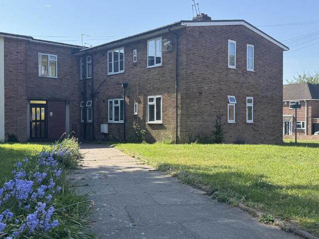 2 bedroom maisonette to rent