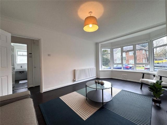 2 bedroom maisonette to rent