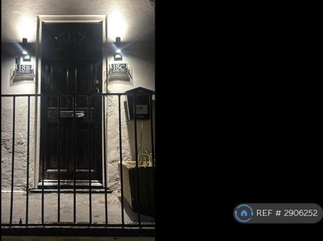 2 bedroom maisonette to rent
