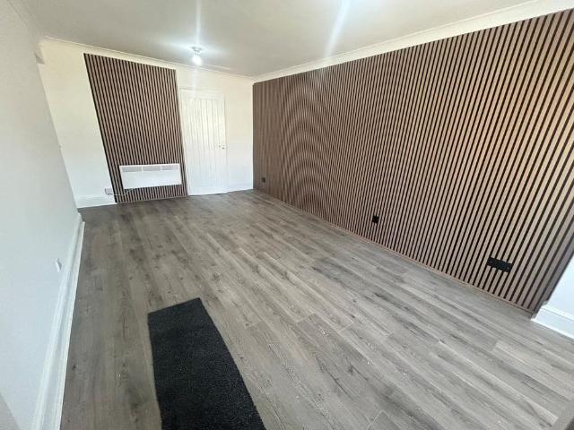 2 bedroom maisonette to rent
