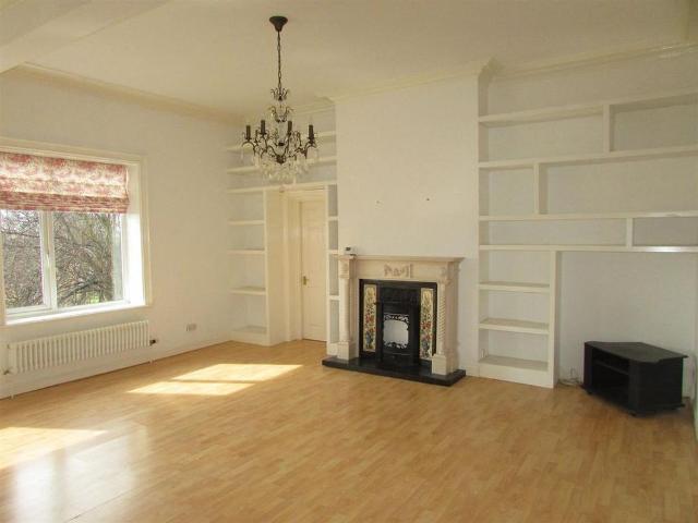 2 bedroom maisonette to rent