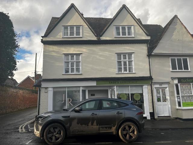 2 bedroom maisonette to rent