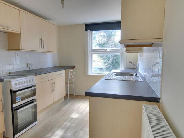 2 bedroom maisonette to rent
