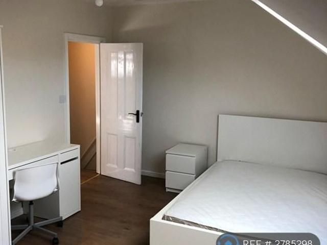 2 bedroom maisonette to rent