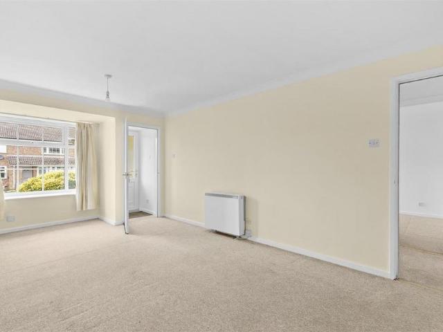 2 bedroom maisonette to rent