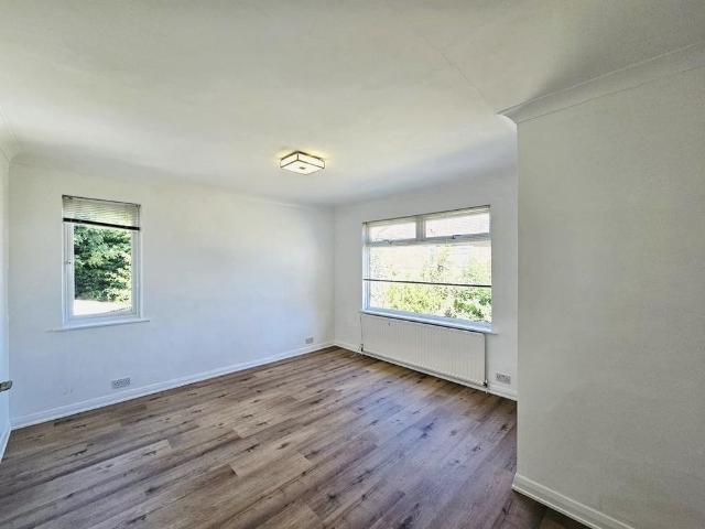 2 bedroom maisonette to rent