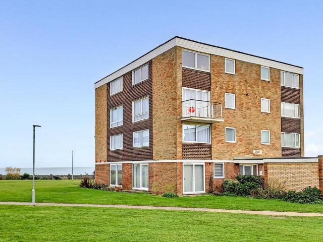 2 bedroom maisonette to rent