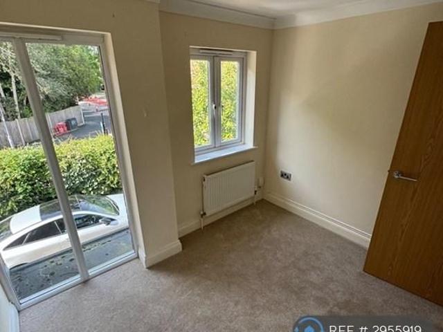 2 bedroom maisonette to rent