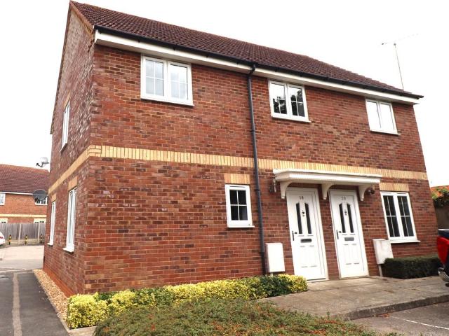 2 bedroom maisonette to rent