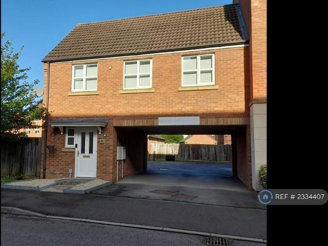 2 bedroom maisonette to rent