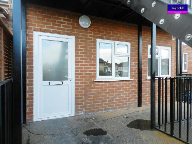 2 bedroom maisonette to rent