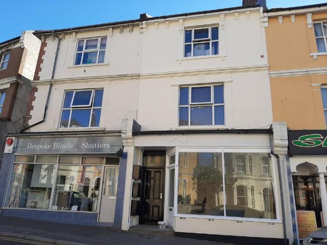 2 bedroom maisonette to rent