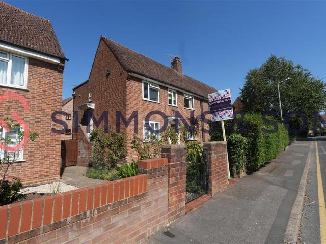 2 bedroom maisonette to rent