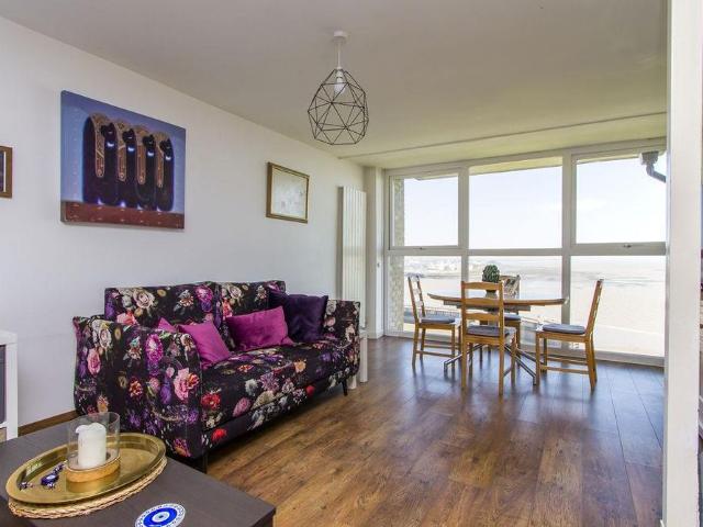 2 bedroom maisonette to rent
