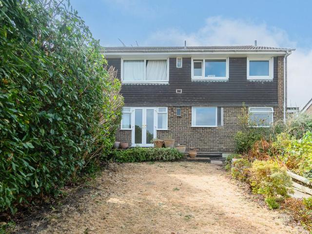 2 bedroom maisonette to rent