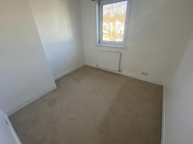 2 bedroom maisonette to rent