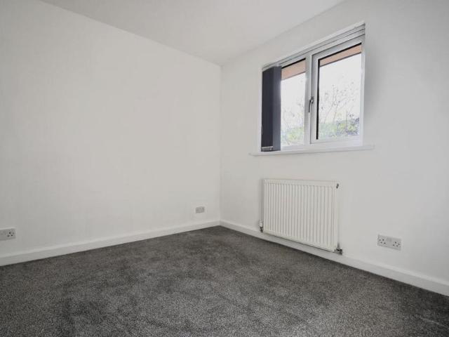 2 bedroom maisonette to rent