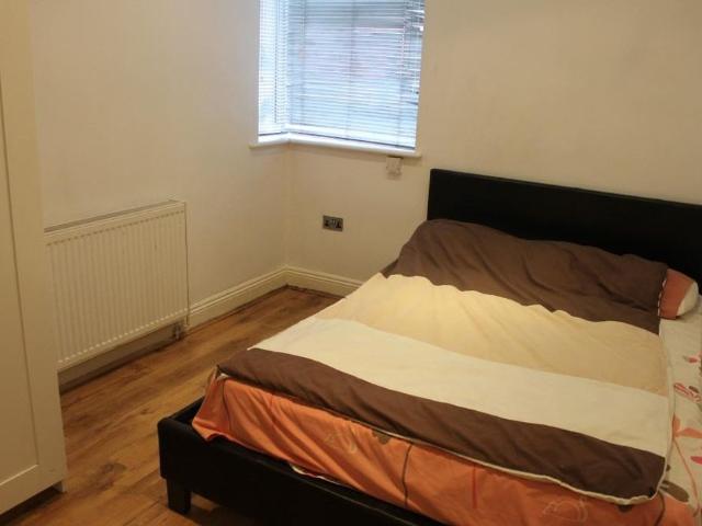 2 bedroom maisonette to rent