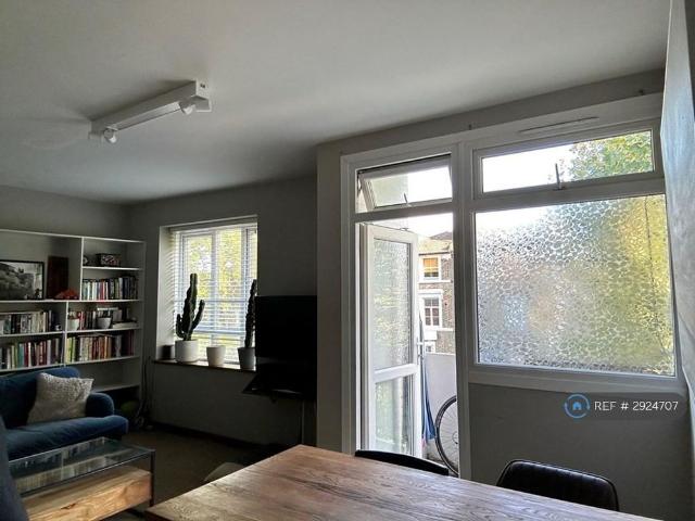2 bedroom maisonette to rent