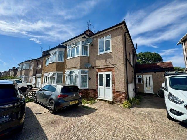 2 bedroom maisonette to rent