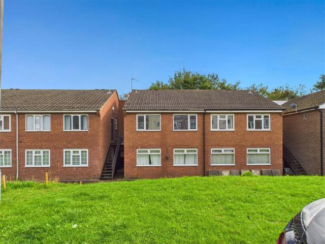 2 bedroom Maisonette to rent