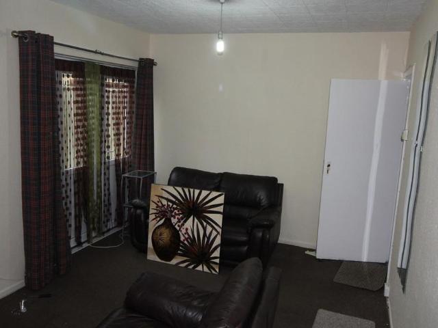 2 bedroom maisonette to rent