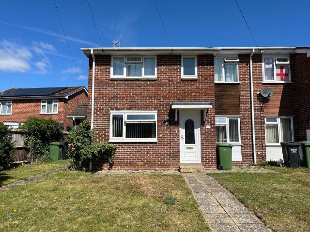 2 bedroom maisonette to rent