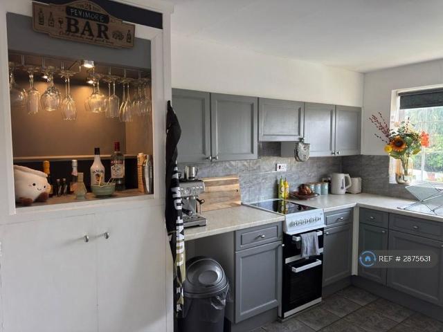 2 bedroom maisonette to rent
